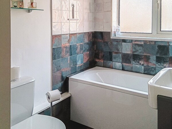 Beach Oasis Cottage - Uk48530 - Margate
