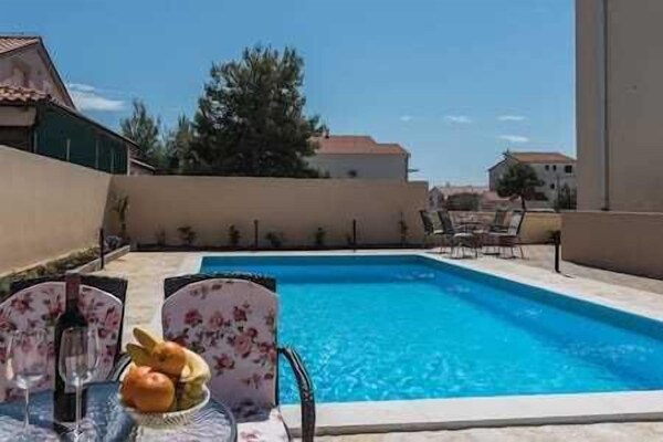 Apartment Sandrina A1 | Adriatic Luxury Villas - Nin