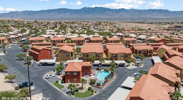 Welcome To Hawk Ridge Retreat. Your Oasis In Beautiful Mesquite Nv. - Mesquite, NV