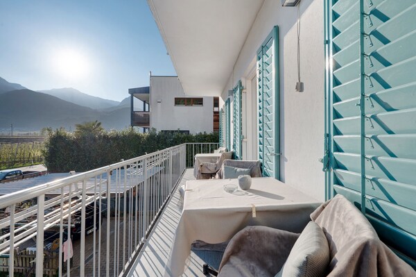 Room 'Haus Burger Vilpian  1' With Mountain View, Balcony And Wi-fi - Lana
