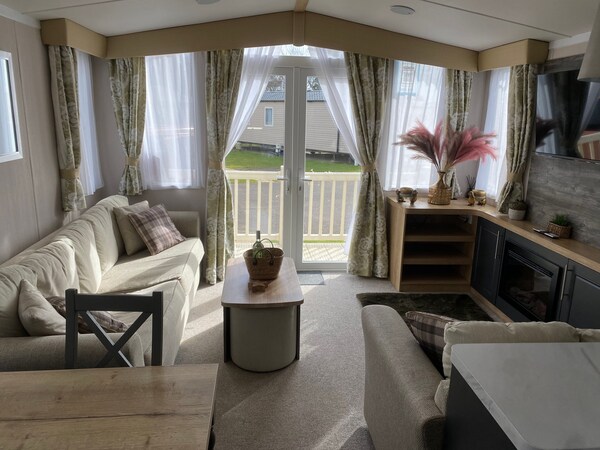 Skegness -Butlins Site -3 Bed Caravan -Petfriendly - Ingoldmells