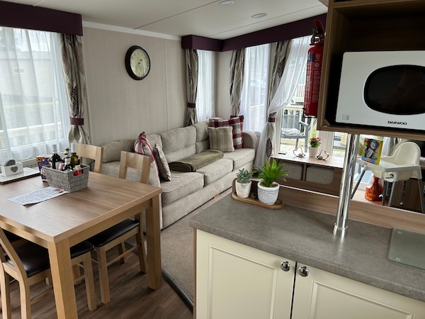 Skegness - Butlins Site -3bed Caravan -Petfriendly - Skegness