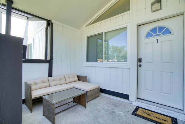 Sunshine Manor - 2 Bd/1ba - Orange Park, FL