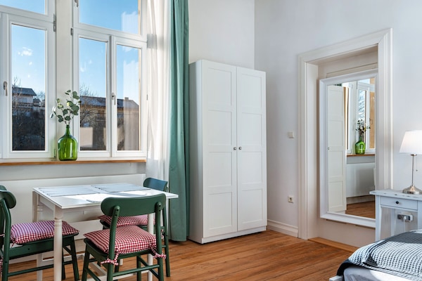 Ferienwohnung 'Freunde Wg' Mit Gemeinschaftsgarten Und Wi-fi - Bad Rappenau