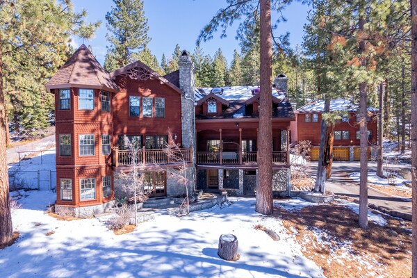 Amazing Zephyr Cove Mansion, The Best Place For A Family Vacation!  (Zc1211) - Nevada