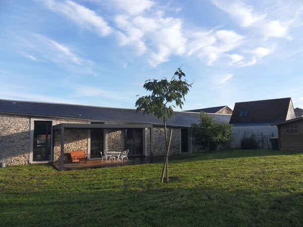 Bâtiment Atypique Confort Moderne Pour Familles Avec Enfants Ou Professionnels - Dammartin-en-Goële