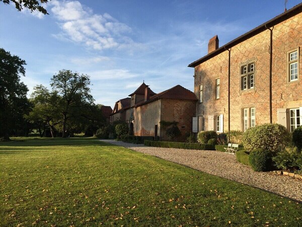 Château De Romécourt, Logement De La Forêt - Parc Animalier de Sainte-Croix
