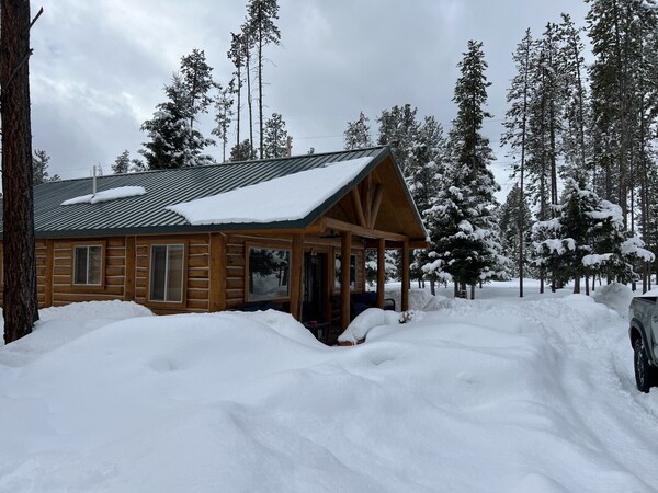Charming 2-bedroom Cabin With Bonus Loft, Pet-friendly In Seeley Lake - Seeley Lake, MT