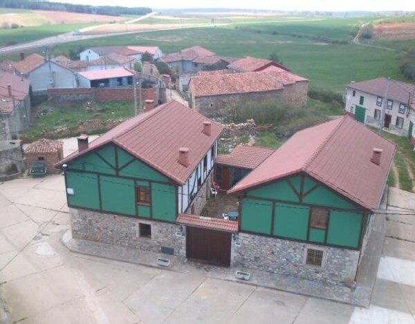 Casa Rural 'Valle Tosande I' Con Vistas A La Montaña Y Wi-fi - Cervera de Pisuerga