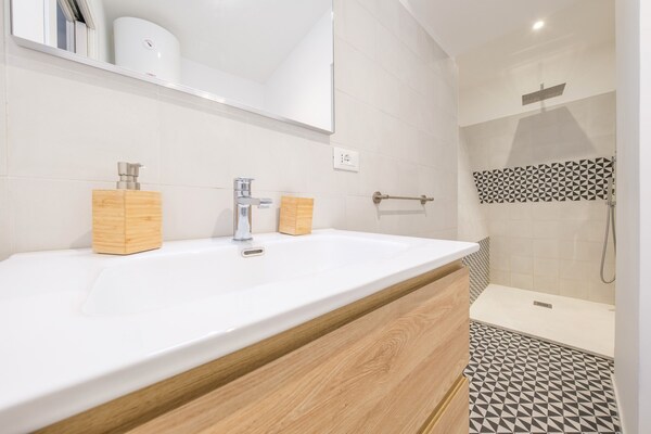 Apartment 'Rinaldo' With Sea View, Wi-fi And Air Conditioning - Milazzo