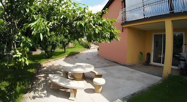 Lac & Nature Appartement Cosy à 100m Du Lac De Villefranche-de-panat, Aveyron Authentique - Villefranche-de-Panat