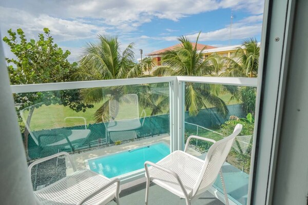 Spacious And Modern Beach House With Pool - Arecibo