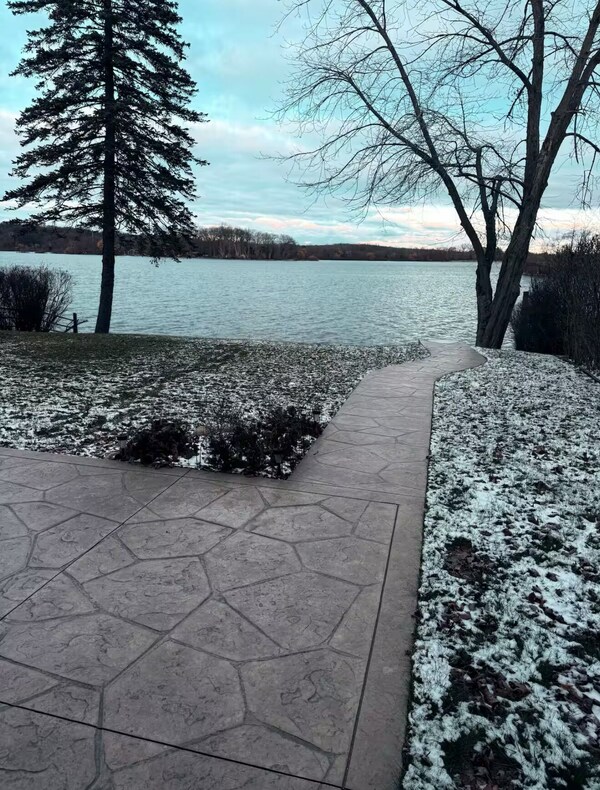 Charming 3-bedroom House In Peaceful White Lake Township On Pontiac Lake - Highland Recreation Area, White Lake