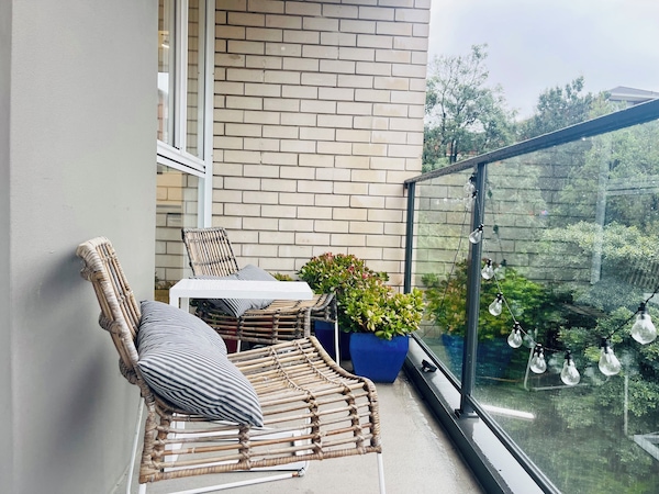 Charming Apartment With Green Aspects In Vibrant Randwick - Bondi Beach