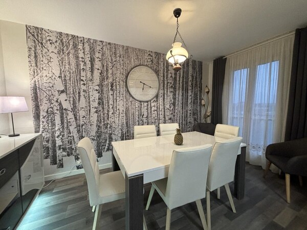 Appartement Cosy Au Cœur De Moulins Avec Balcon Et Wifi - Moulins
