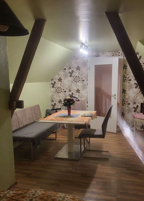 Adam´s Hütte\n2 Etagen Ferienhaus - Nidda