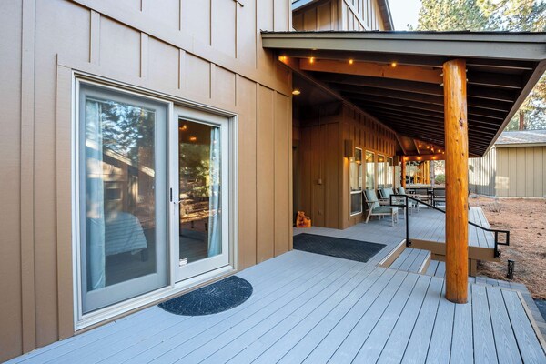3 Bed 2.5 Bath Home, Steps From The Deschutes River Trail!, In Bend - Bend, OR