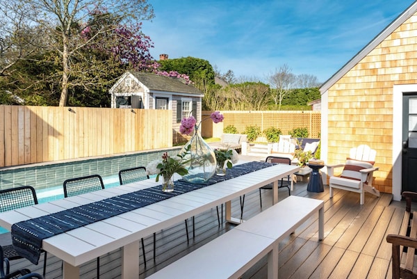 Beautiful Historic Home | Heated Pool & Hot Tub - Nantucket, MA