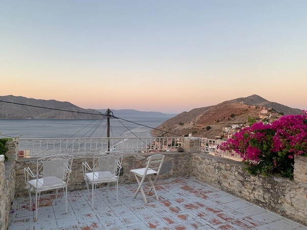 Charming Villa In Symi With Stunning View - Symi