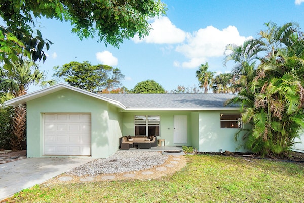 Boynton Blue Ocean 3-bedroom 2-bath With Sep Office 7 Min To The Beach Parking - Boynton Beach, FL