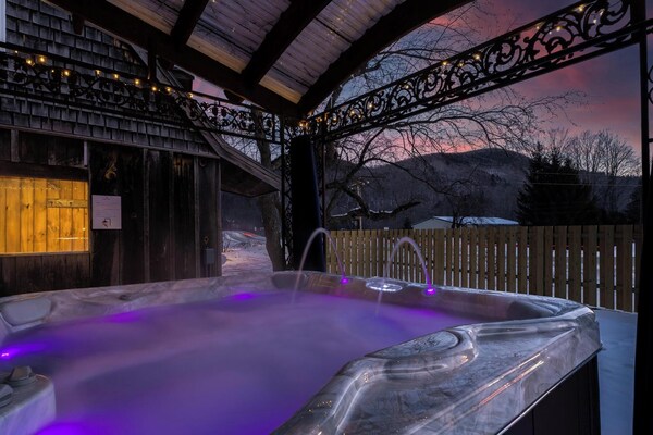 Scenic Rt 4: Hot Tub, Minutes To Everything! - Woodstock, VT