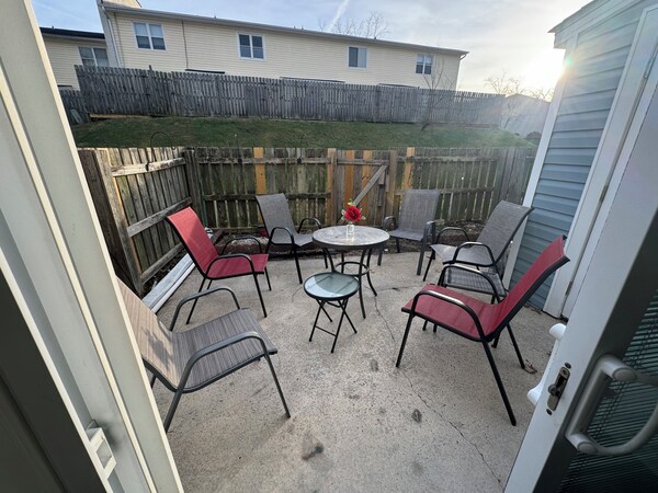 Stylish 2-master Bedroom Condo Off Of Guilford College. - Greensboro, NC