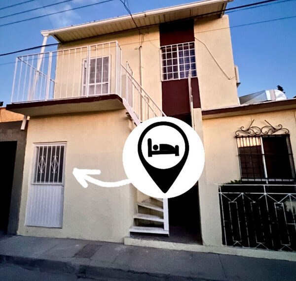 Centrally Located Apartment 1 - チワワ