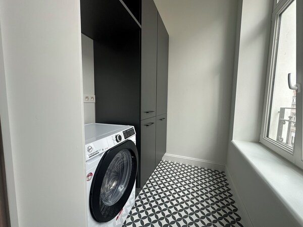 Françaisauto-enregistrement à Ixelles Appartement De Retraite Au Cœur De Bruxell - Etterbeek
