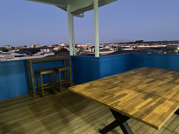 3 Minutes Drive To Simms Cove Beach, Port Hughes And Moonta Bay Jetty - Moonta