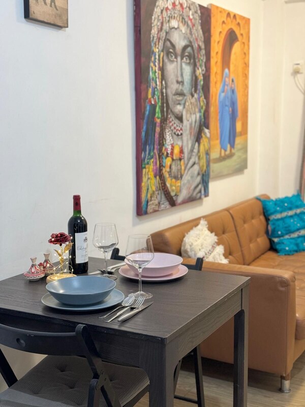 Cozy Moroccan Home In Central - Sheung Wan