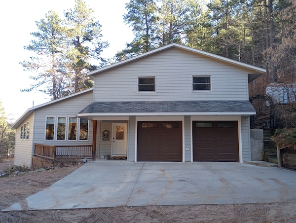 Boulder Canyon Trailhead Private Home Near Sturgis - Sturgis, SD