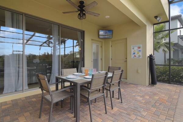 Golden Getaway - Resort, Games & Views - Davenport, FL
