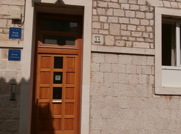 Klaudijas Charming Apartments & Rooms - Room 6 - Trogir