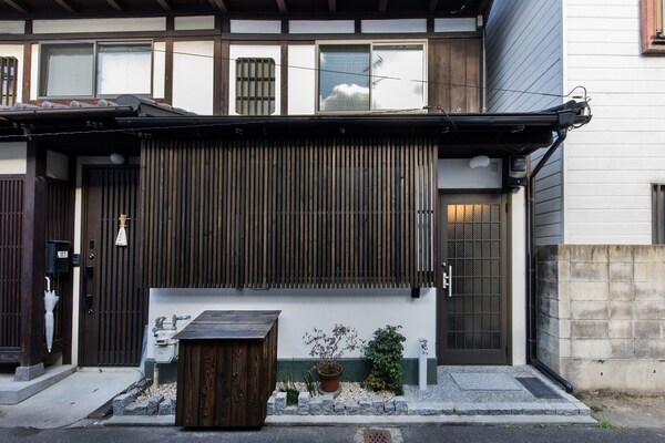 Shiki Homes | Meigetsu 明月 - Kyoto