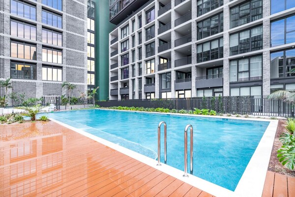 2br Apartment Close To Accor Stadium - Parramatta