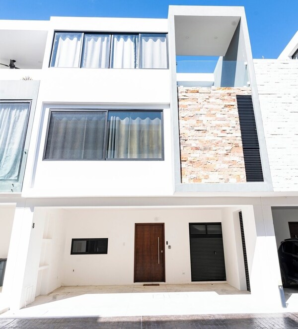 3 Bedroom Luxurious House For 6 People - Playa del Carmen