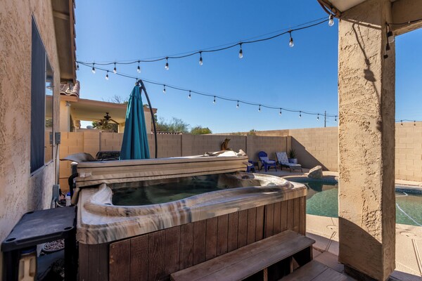 Lovely Garden Lakes,heated Pool & Spa! Special Montly Rate!! - Avondale, AZ