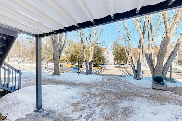 Charming Mountain Condo With Modern Elegance And Easy Access To Sunday River - Bethel, ME
