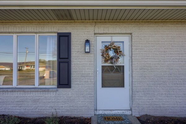Rural, Peaceful, Sleeps 6, Mountain Views - Pillow, PA