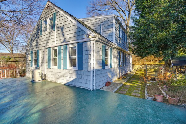 3 Mi To Downtown: Spacious White Plains Home - Sleepy Hollow, NY