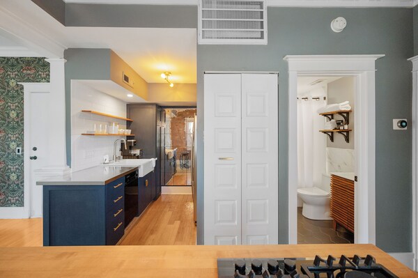 Cozy And Stylish Getaway Close To Everything! - Salt Lake City, UT