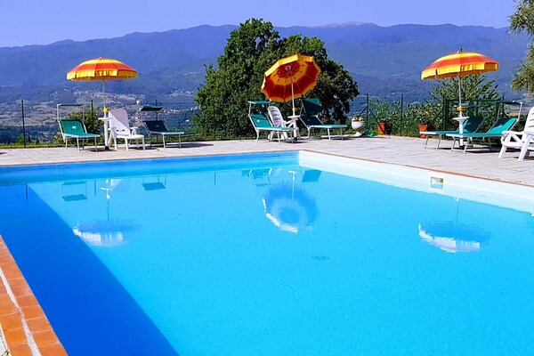 Casale In Toscana Con Piscina E Panorama - Poppi