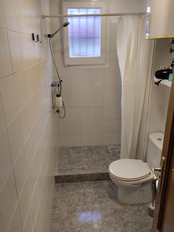 Centrally Located And Equipped Apartment - Sabiñánigo