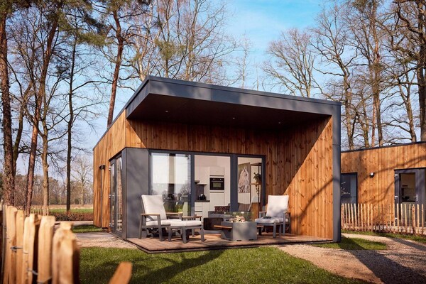 De 2-persoons Versie Van De Vakantievilla Amalia 2 Is Uitgerust Met Een Ruime Sauna En Hottub - Nordhorn