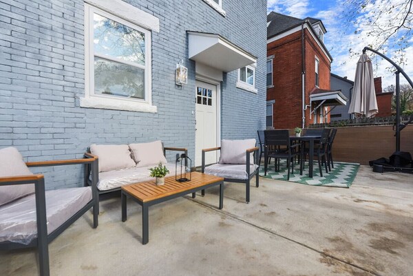 Pet Friendly+free Parking+6br 5 Min From Bakery Sq - Homestead, PA