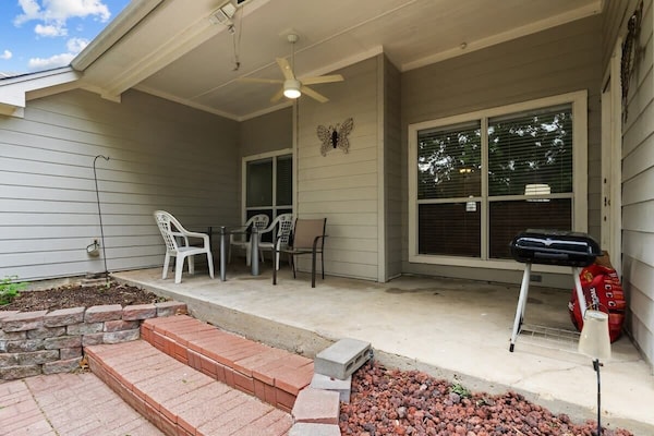 Comfy Warm Spacious 3br Retreat ~ Fam/group - North Richland Hills, TX