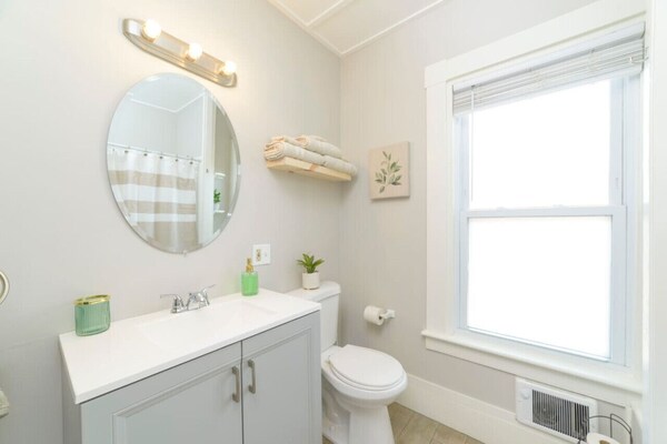 King Bed | Downtown Suite | Port City Stays - Portsmouth, NH