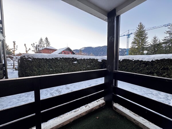 Apartment With Balconies On The Snow Front - Megève