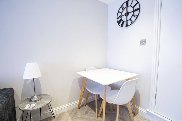 Blok - Rothes Residence - 1 Bed - Moray