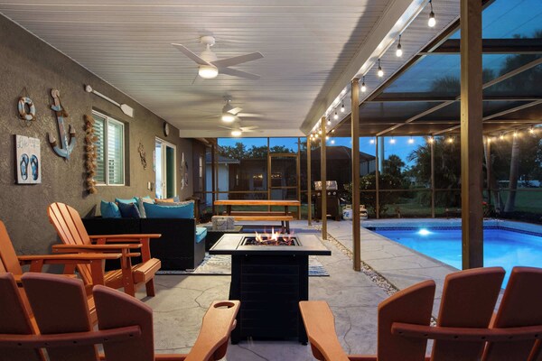 Relaxing Escape, Pool, 3 Br, 8 Miles To Ami - Bradenton, FL